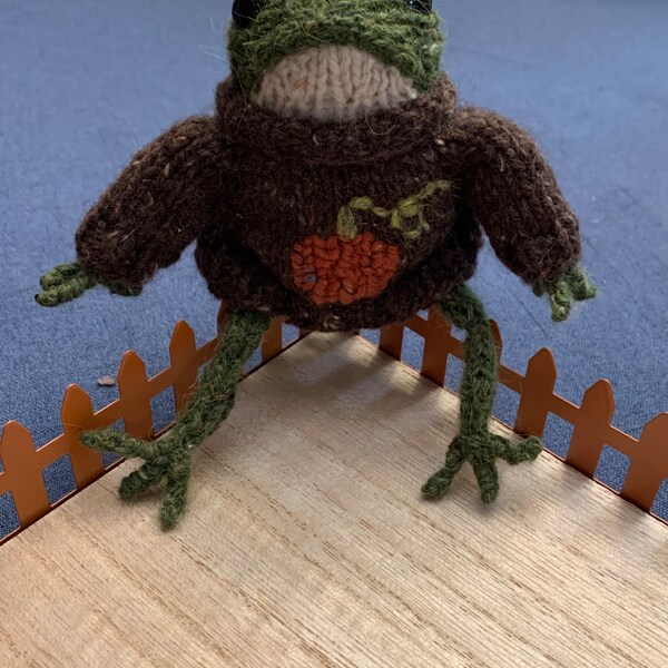 Wallace and Gromit Feathers Mcgraw Penguin Inspired Crochet Plushie PDF ...