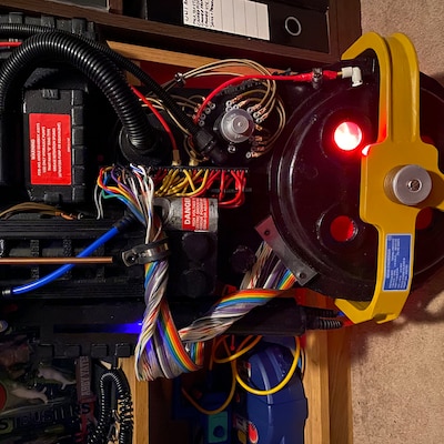Ghostbusters Movie Prop Proton Pack Powercell Lights and Cyclotron Leds ...