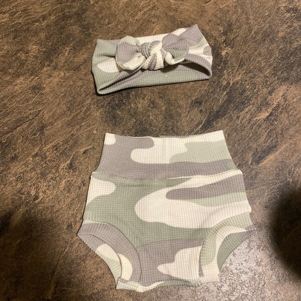 High Waisted Ruffled Bummies and Bow Set High Waisted Ruffled Baby Shorts Babygirl Bummies ...