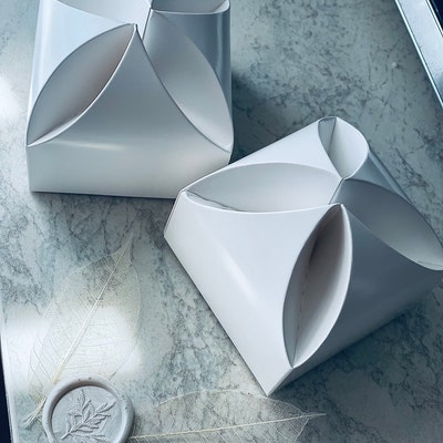 White BUDGET Party Single Slice Cake Boxes 105mm X 65mm X - Etsy UK