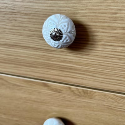 GREEN WHITE Ceramic Knobs, Hand Painted Knobs, Vintage Knobs, Wardrobe Drawer, Cabinet Pulls ...