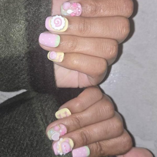 Pikmin Hand-painted Press-on Nails - Etsy