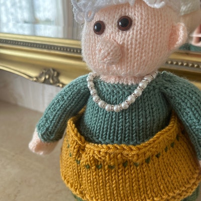 Knitting Pattern. PDF Digital Download. Crafty Nana Shelf Sitter Tidy ...