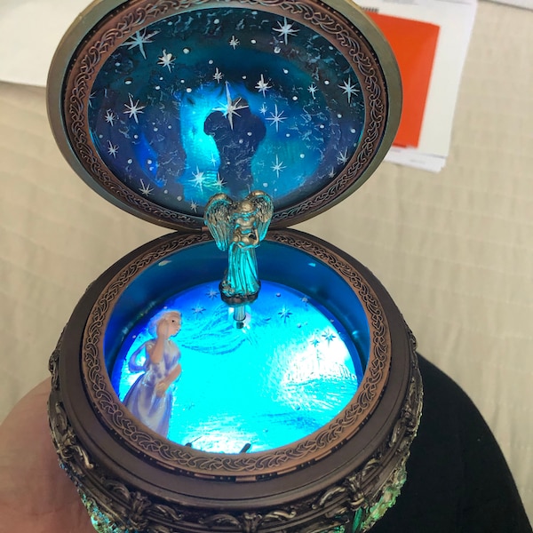 Personalized Classical Carousel Horse Music Box LED Lights Twinkling ...