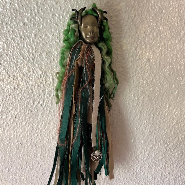 Mini Travel Altar Tin, Offering Box, Witchcraft Box, Vegvisir Altar Tin ...
