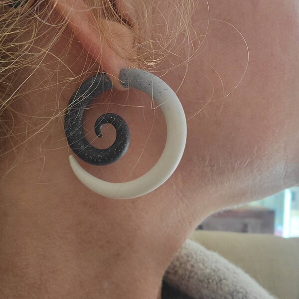 Fairy Kei Tentacle Earrings Menhera Yami Kawaii Gauges Rainbow Pastel ...