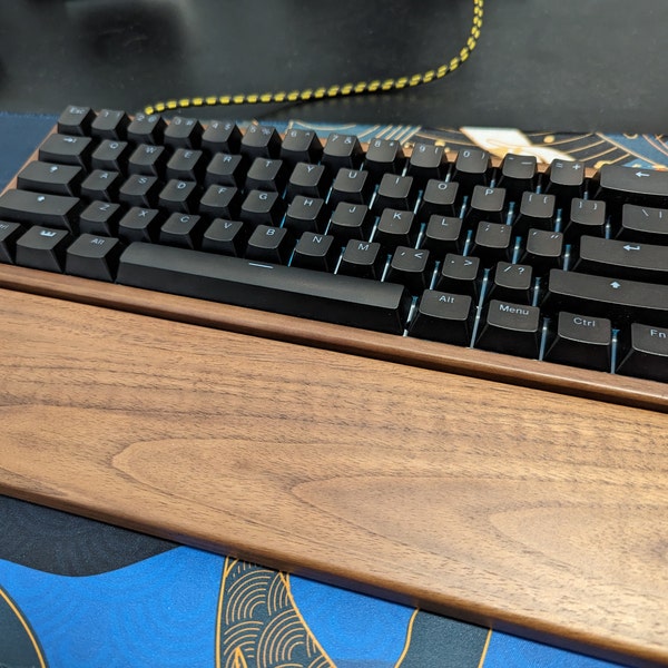 Black Walnut Wood Keyboard Case: Custom Wooden GH60 Wooting 60HE/HE+ ...