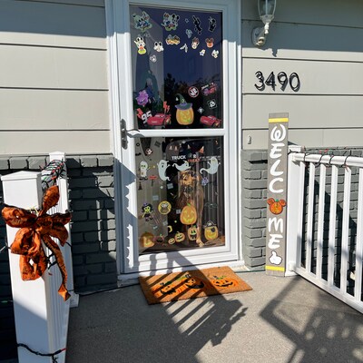 Mickey Mouse Inspired Interchangeable Seasons Welcome Sign - Etsy