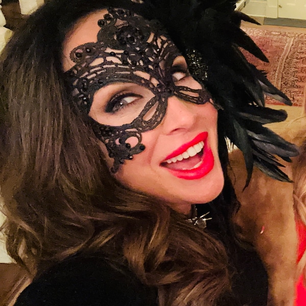 Feather Mask, Black Lace Masquerade Mask With Burgundy Feathers, Masked ...