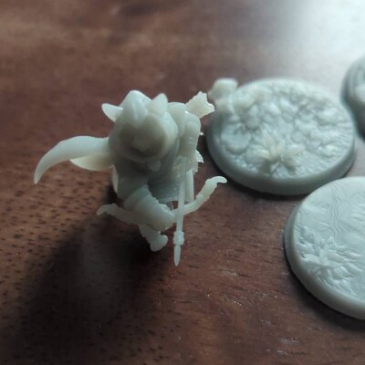 Tiefling Ranger Miniature Twin Goddess Miniatures Tabletop - Etsy