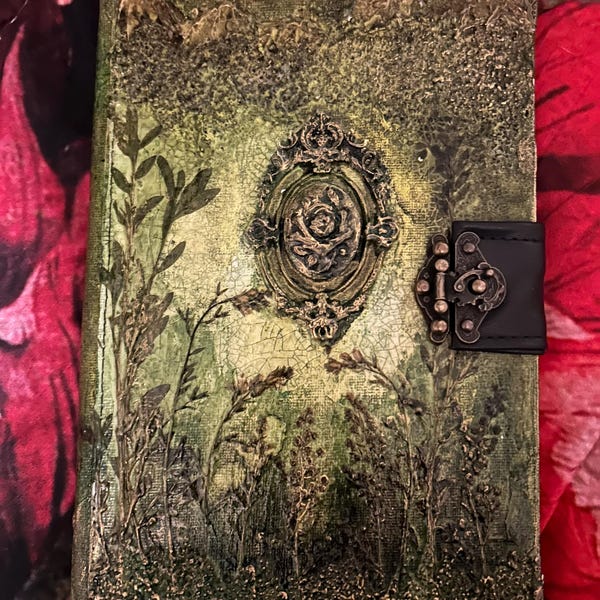 Gothic Diary Grimoire Custom Sketchbookbook of Shadows Spell Book ...