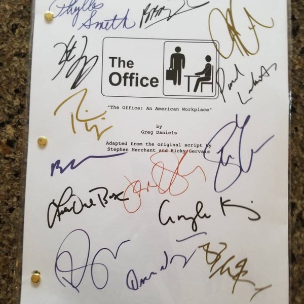 The Office TV Pilot Signed Script Autograph Screenplay Steve Carell ...