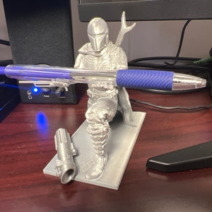 Mandalorian Pen Holder Lightsaber Pen Star Wars Desk Accessory Office ...