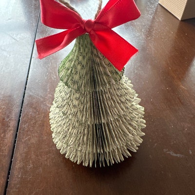 Book Club Xmas Gift, Book Page Christmas Tree Ornament, Bookworm Gift ...