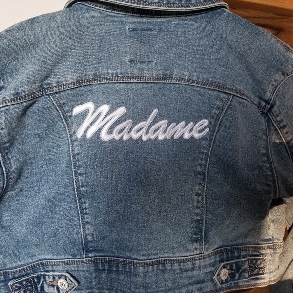 Custom Wedding Veil With Embroidered Text Wedding Veil Made to Order ...