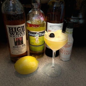 Classic Cocktails Wrapping Paper Sheets Set of 5 Drinking - Etsy