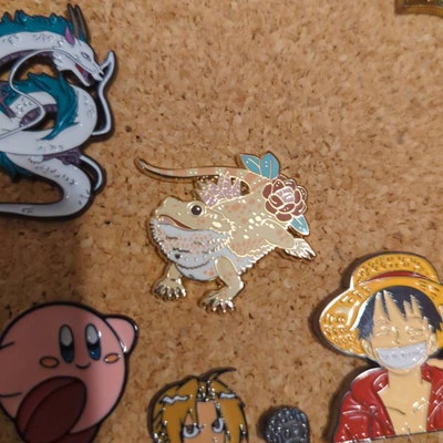 Crayon Set Enamel Pin, Retro Pin, Hard Enamel Pin, Crayon Art, Gift for ...