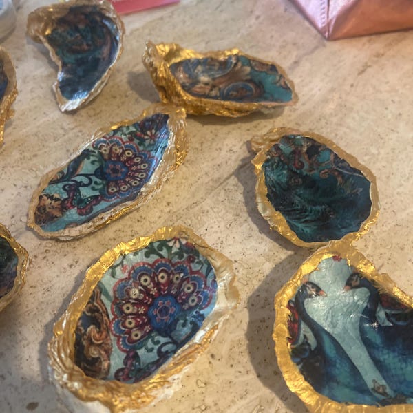 Set of 10 Medium (around 3.5 - 4 Inches) Oyster Shells | Crafting Ready ...