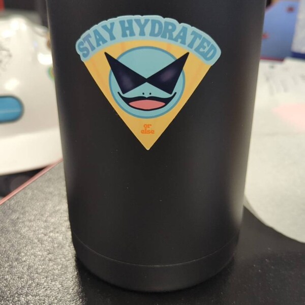 Bluey Bingo Cute Poor Little Bug on the Wall Ding Jing Vinyl Waterproof ...