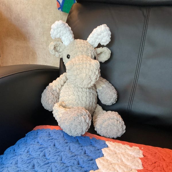 Stuffed Moose the Moose Crochet Pattern | Crochet Moose Pattern | Low ...