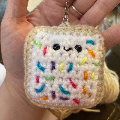 Toaster Pastry Keychain PDF Crochet Pattern - Etsy