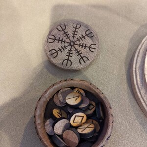 Hand Turned Alder Wood Box of 24 Dark Wood Runes Round Small - Etsy