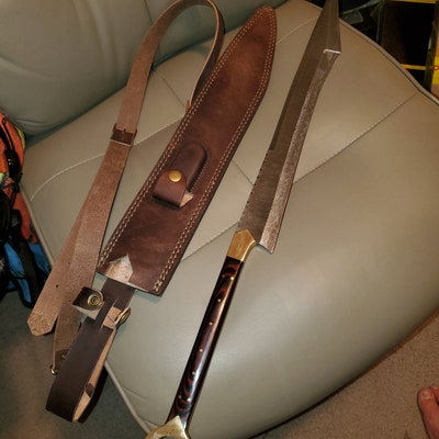 Sword Authentic Hunting Custom Made Damascus Steel Forged Master Swords ...