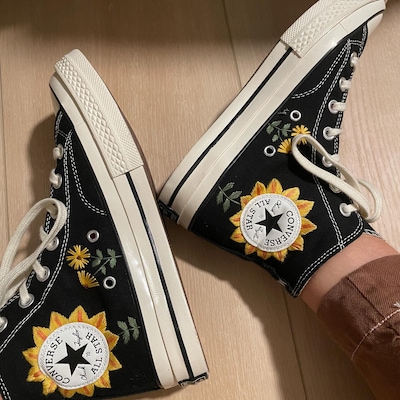 Embroidered Converse/converse Flower/custom Converse Pink Lily Flower ...