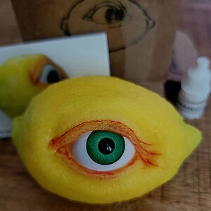 The All Seeing Lemon - Etsy Hong Kong