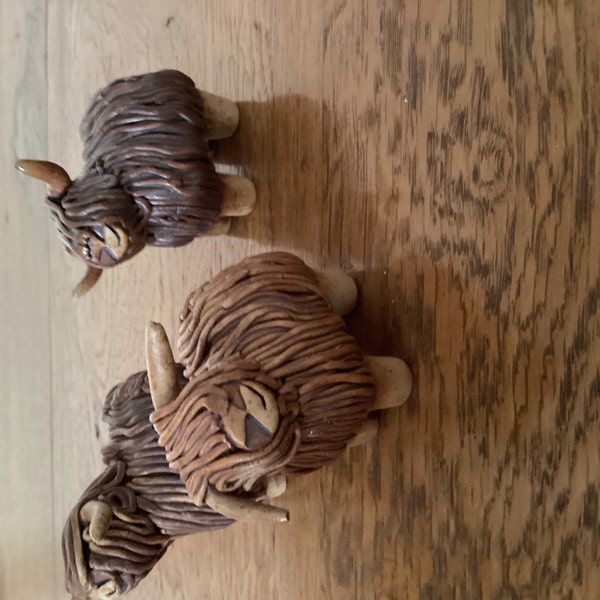 Small Pottery Highland Cow - Etsy