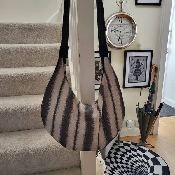 Crescent Bag Sewing Pattern, Oversized Hobo Bag, Crossbody Bag ...