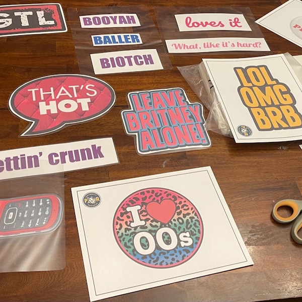 I Love the 00s Photo Booth Party Props - Decoration 2000s Decor 21st ...