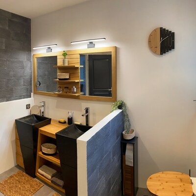 Shattered Broken Abstract Wall Clock 12 VREME, Art Timepiece, Timeless ...