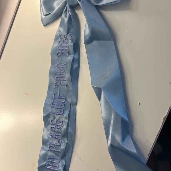 Custom Embroidered Concert Bows, Gifts for Her, Music Lovers - Etsy