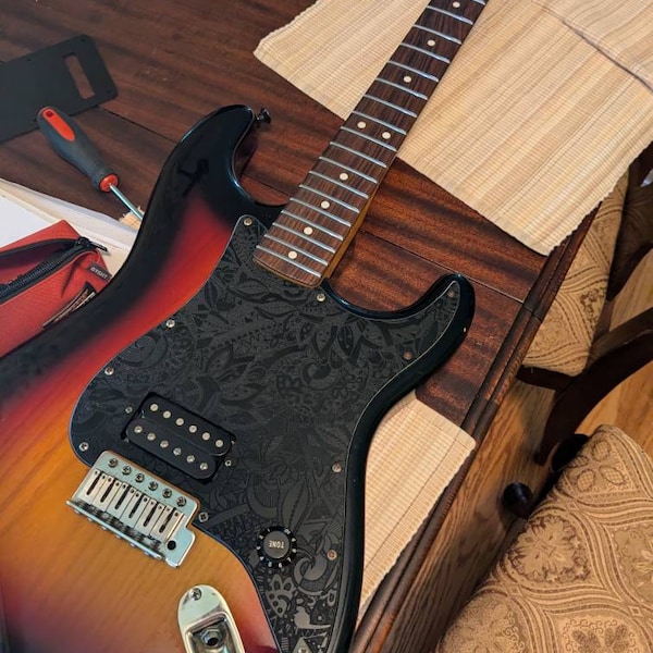 Custom White Psychedelic Textured Pickguard Fits Fender Telecaster USA ...