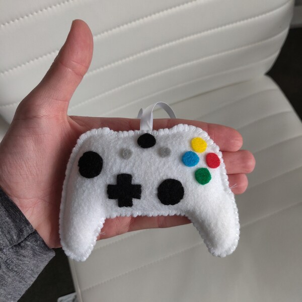 Video Game Controller Christmas Ornament in WHITE Felt Holiday Home ...