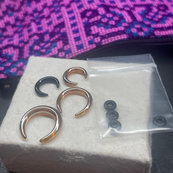 1 Pair (2 Pieces) Solid Pink Pinchers Spirals Glass - Etsy