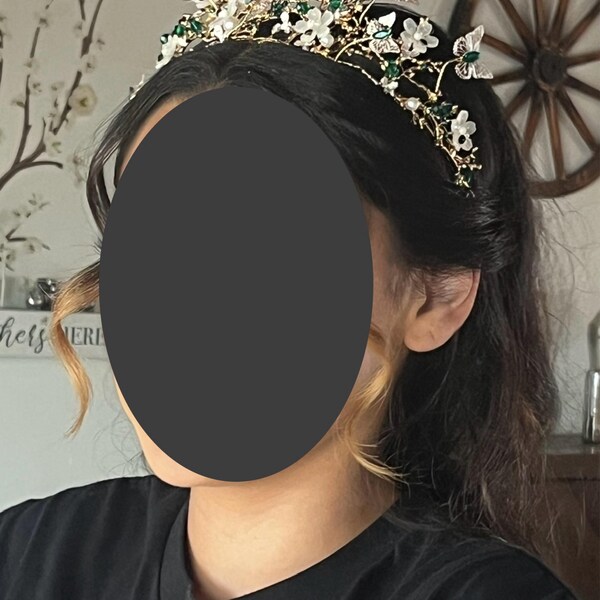 Fiona's Tiara in Gold Color Metal & Clear Crystal Faux Diamond Details ...