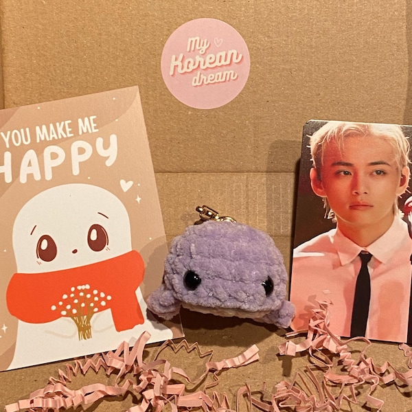Pin's Cooky's Brachiosaurus (BT21) En émail / BTS Bangtan Fan Merch ...