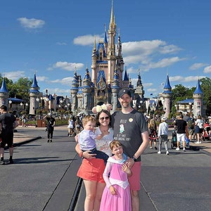 Frozen Crop Top Anna and Elsa Sisters Frozen Shirt Disney - Etsy