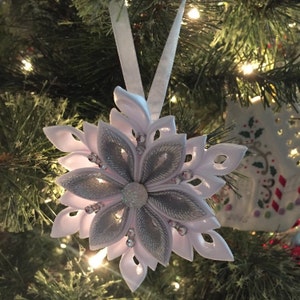 Handmade Snowflake CHRISTMAS Tree Decoration/ornament in Light Blue ...