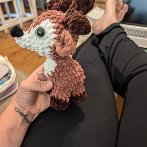 Standing Reindeer Crochet Pattern (christmas Reindeer Pattern ...