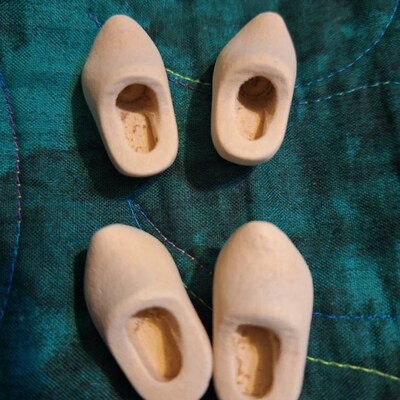 Creating Dolls House Kitchens in 1/12th Scale by Julie Warren Paperback ...