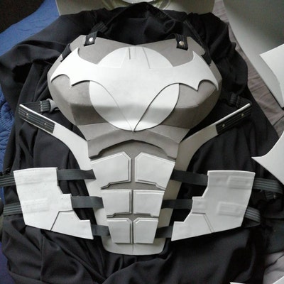 DIY Batman Arkham Knight Foam Armor Gauntlets Tutorial Kit - Etsy México