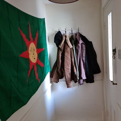 Praise the Sun Solaire Souls Flag A Sign of Jolly Cooperation From ...