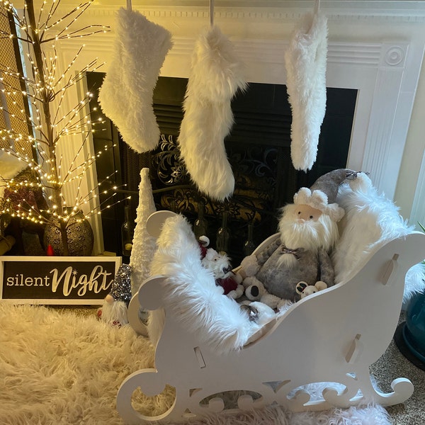 White Medium Sleigh Display - Etsy
