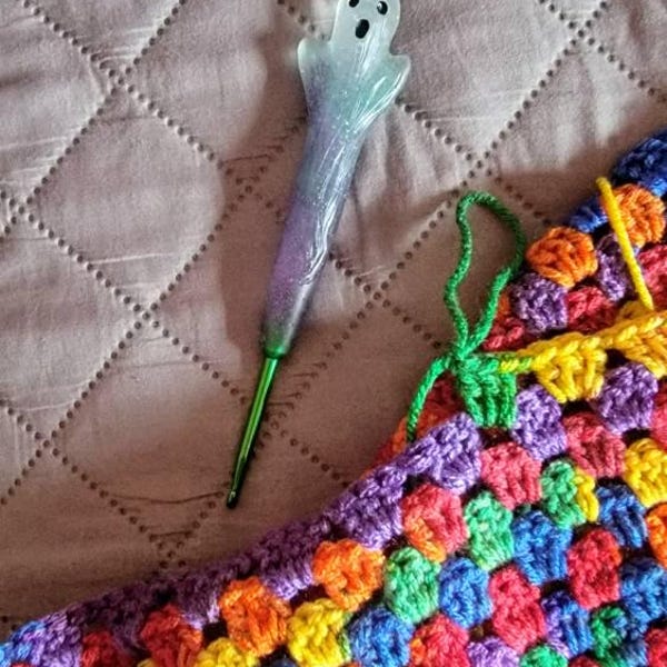 Resin Crochet Hooks | Drip Paint | Handcrafted Transparent Hooks With ...