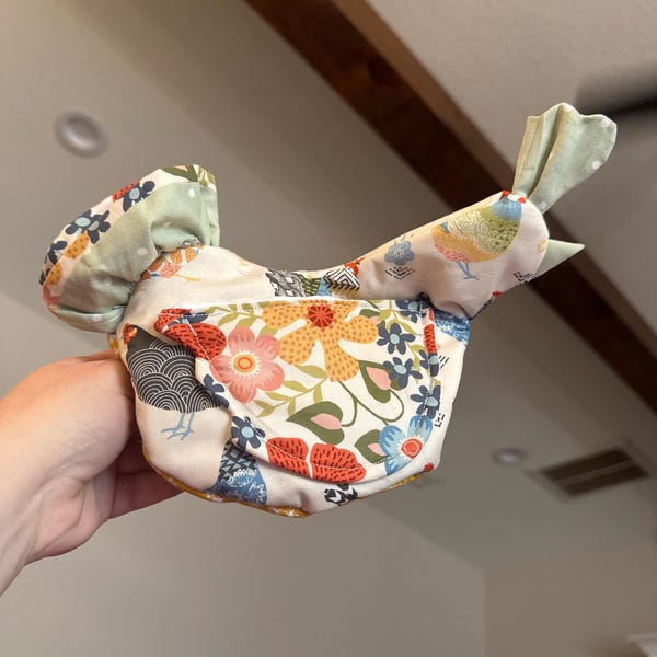 Chicken Oven Mitt Sewing Pattern PDF | Libby the Ruffle Tail Chicken ...