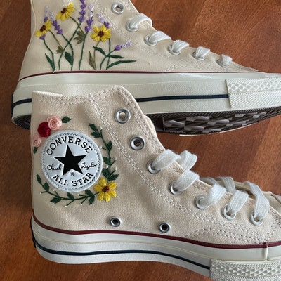 Custom Converse/converse High Tops/embroidered Sweet Rose and Lavender ...