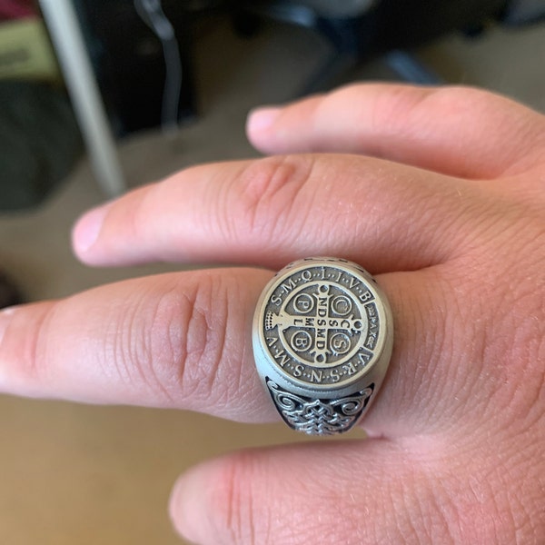 St Benedict Medal Signet of Exorcism Cross Ring Jewelry Mens Religious ...